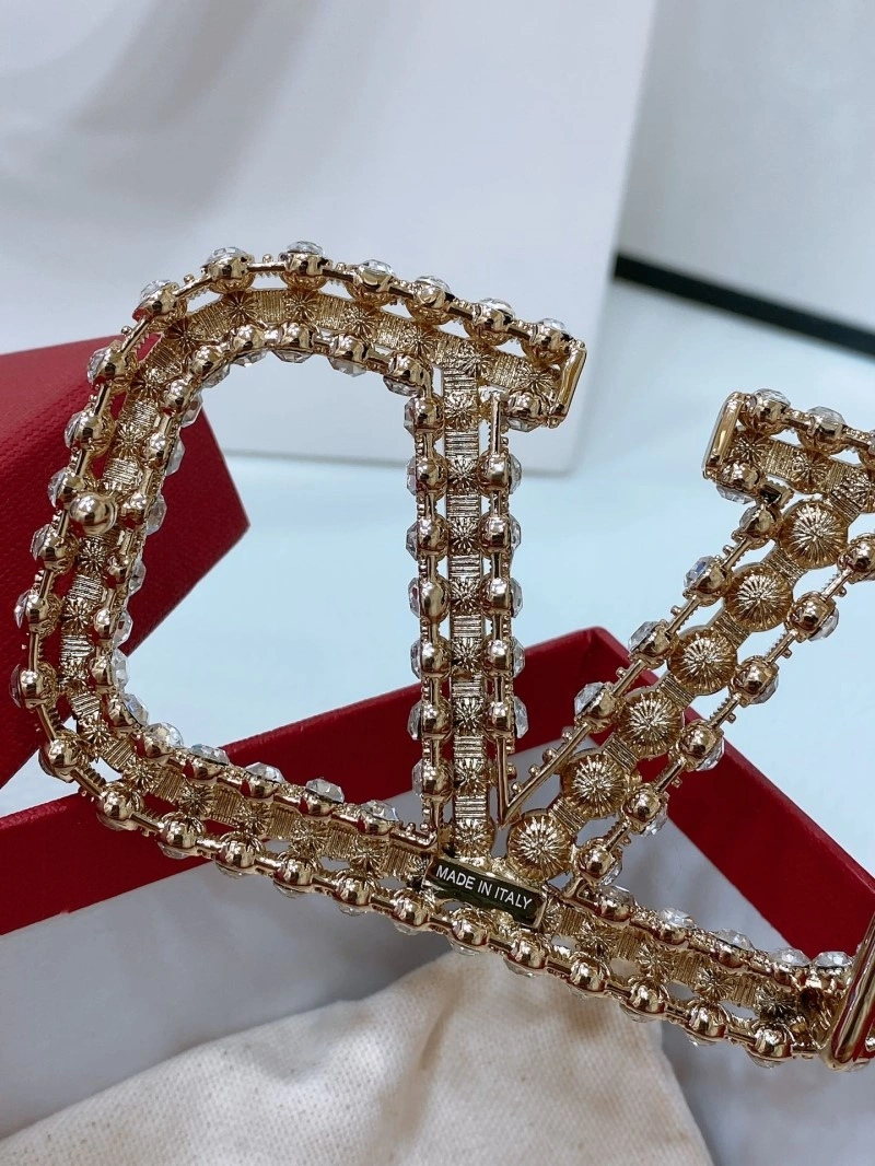 Discounted Valentino Belts