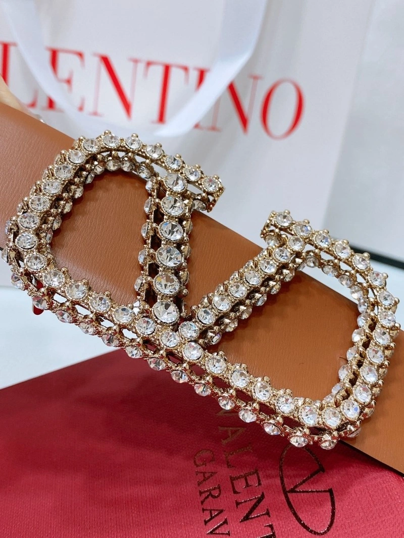Discounted Valentino Belts