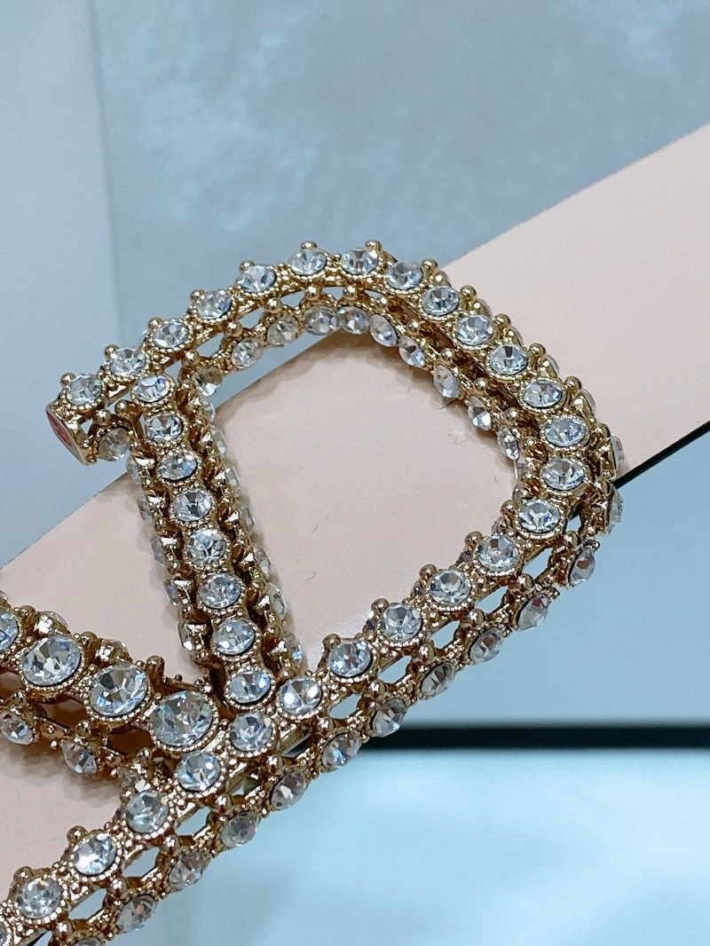 Cut-rate Valentino Belts