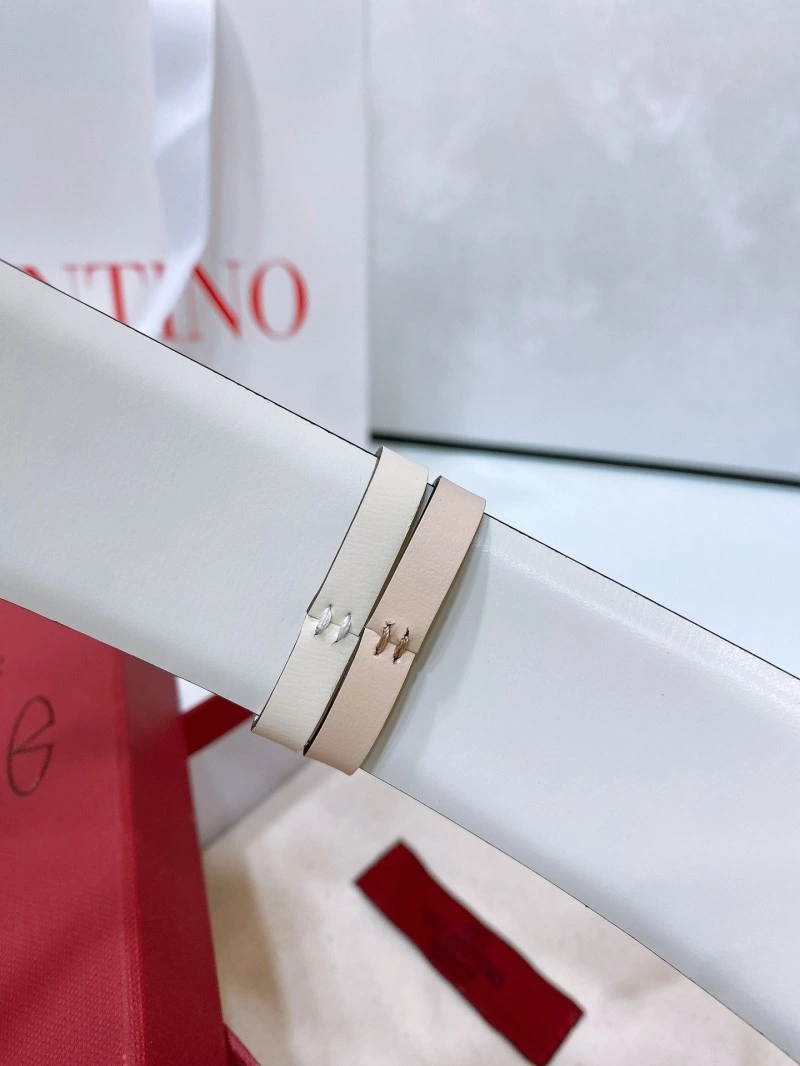 Cut-rate Valentino Belts
