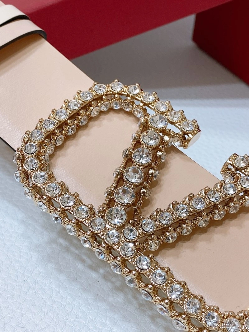 Cut-rate Valentino Belts