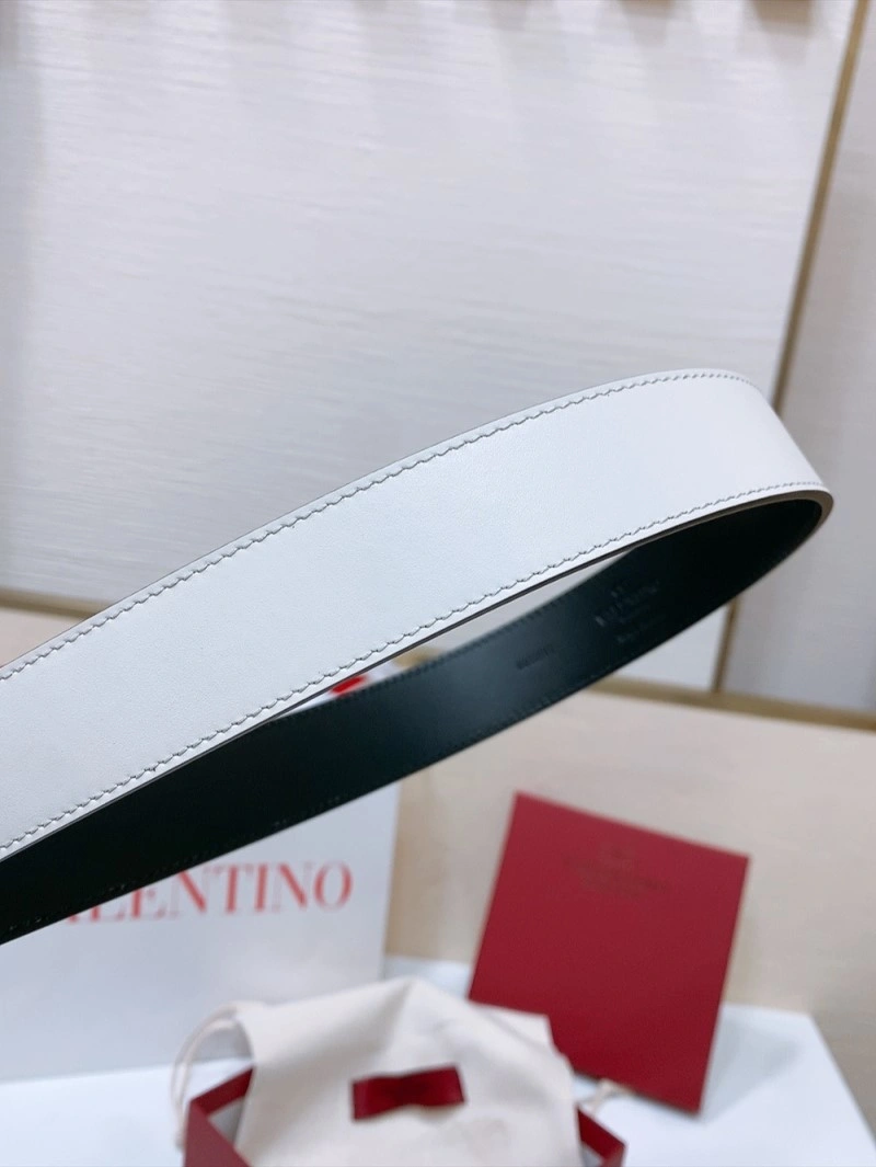 Cut-rate Valentino Belts