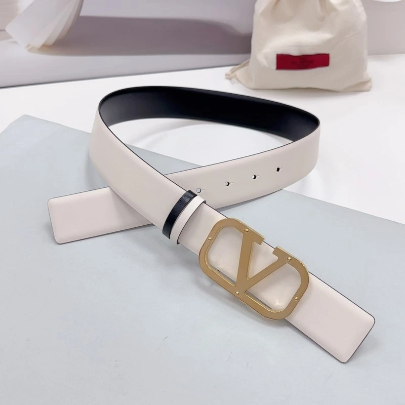 Low-cost Valentino Belts