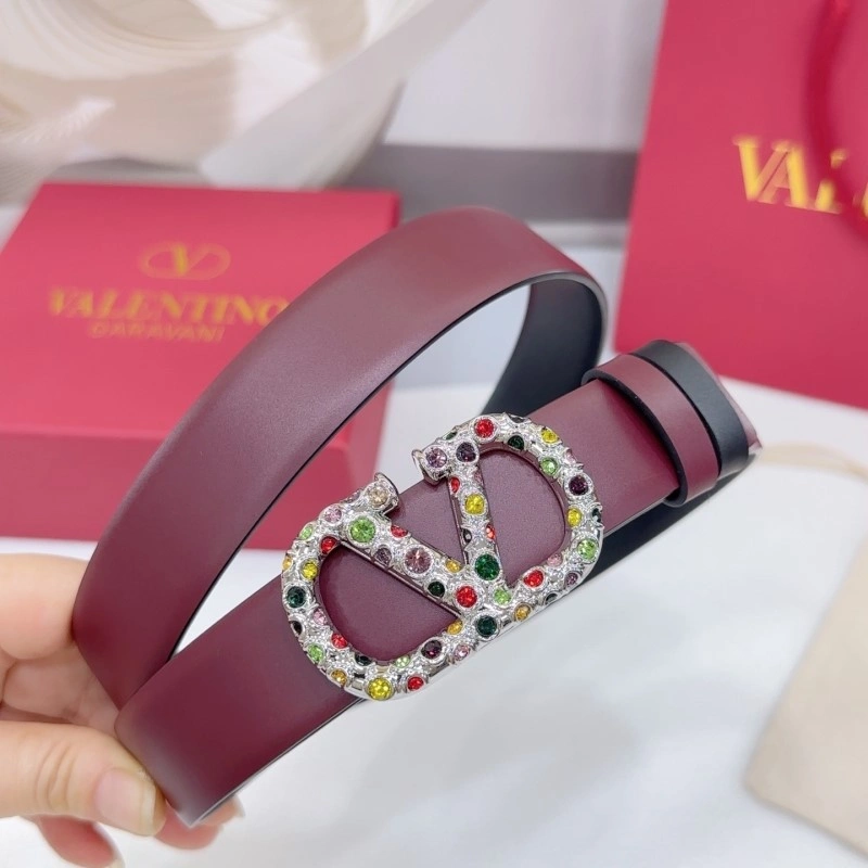 Low-cost Valentino Belts