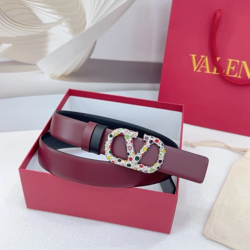 Low-cost Valentino Belts