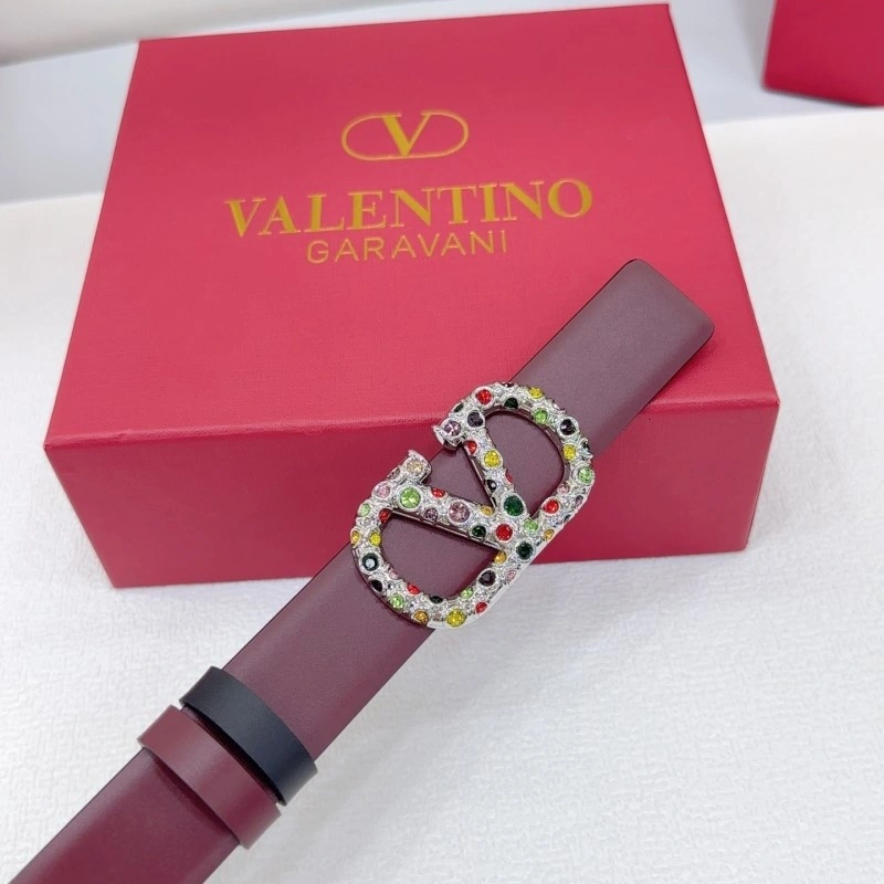 Low-cost Valentino Belts