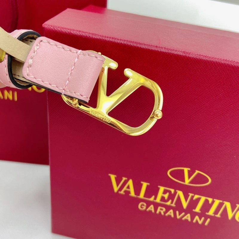 Exact replica Valentino Belts