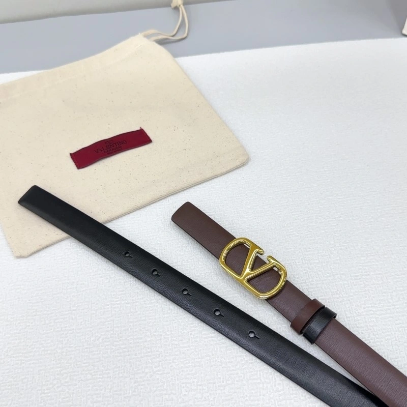 Top mirror Valentino Belts