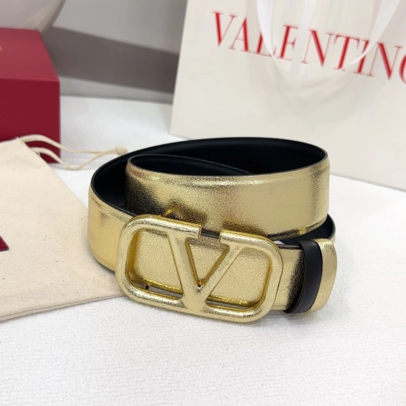 Low-cost Valentino Belts