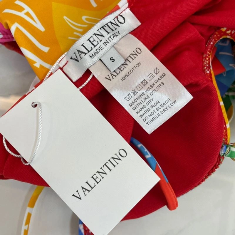 1:1 copy Valentino Bikins