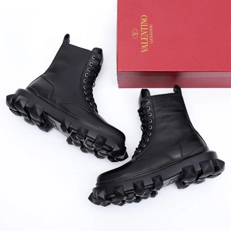 1:1 copy Valentino Boots