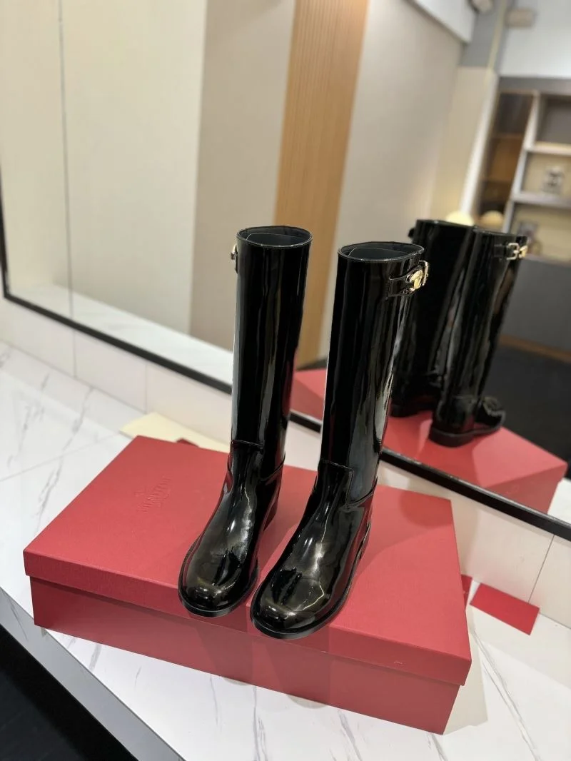 High fidelity Valentino Boots
