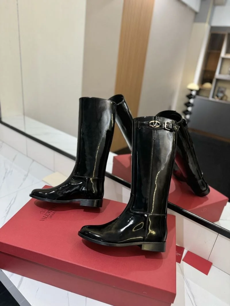 High fidelity Valentino Boots