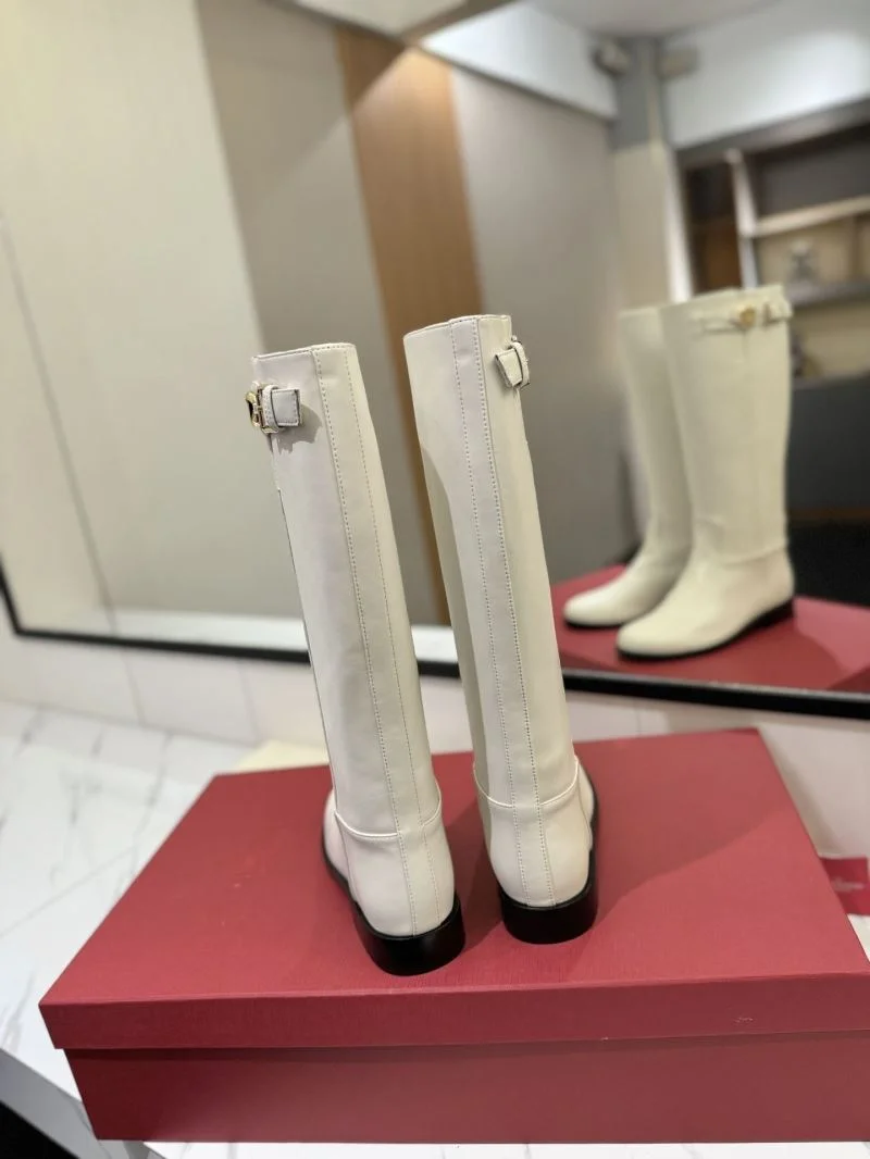 Reasonably priced Valentino Boots
