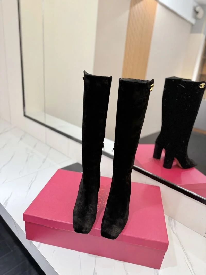 Brand-original Valentino Boots