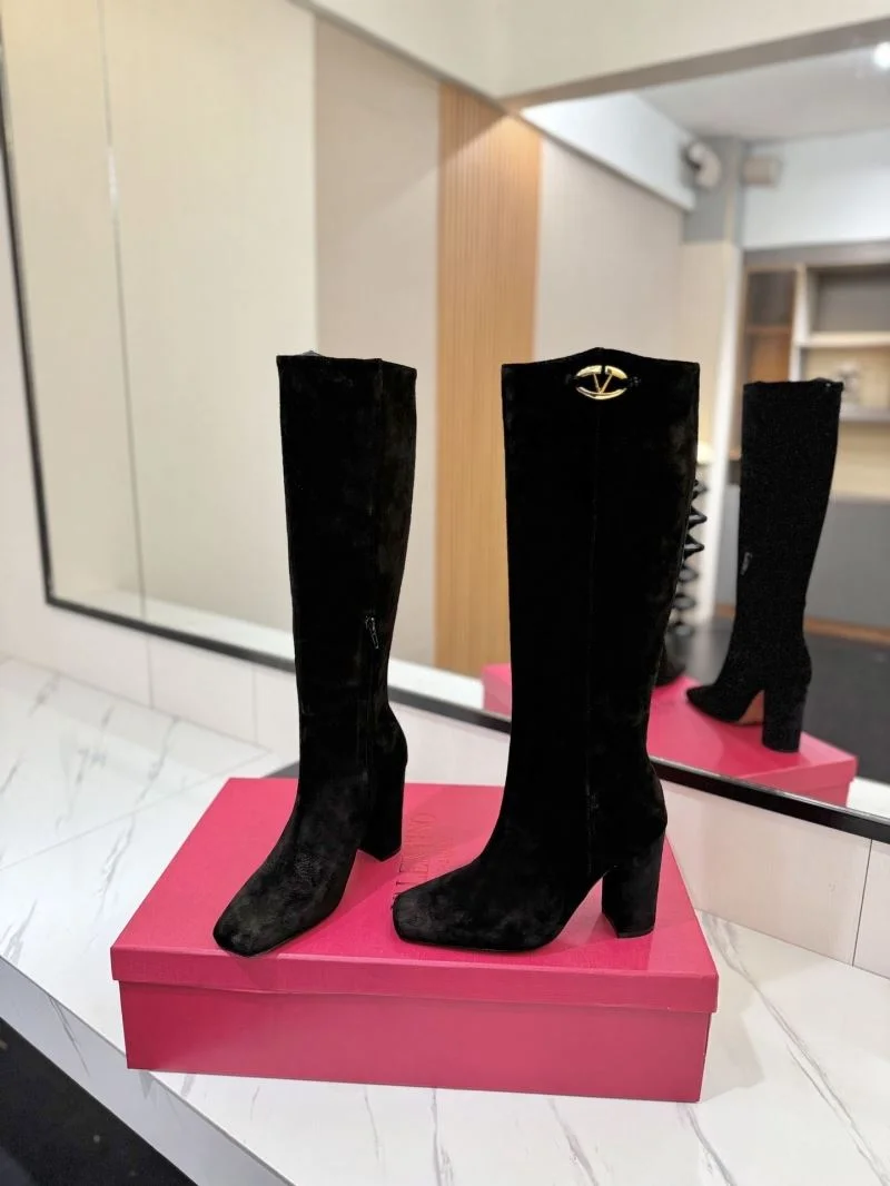Brand-original Valentino Boots