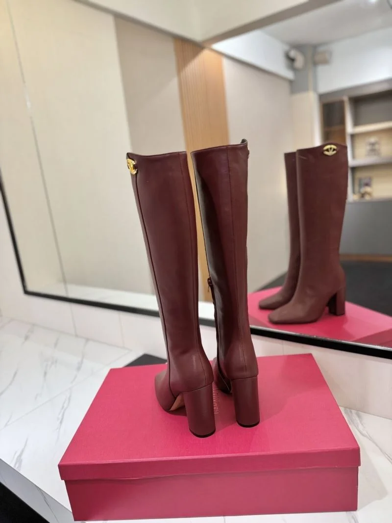 Value-priced Valentino Boots