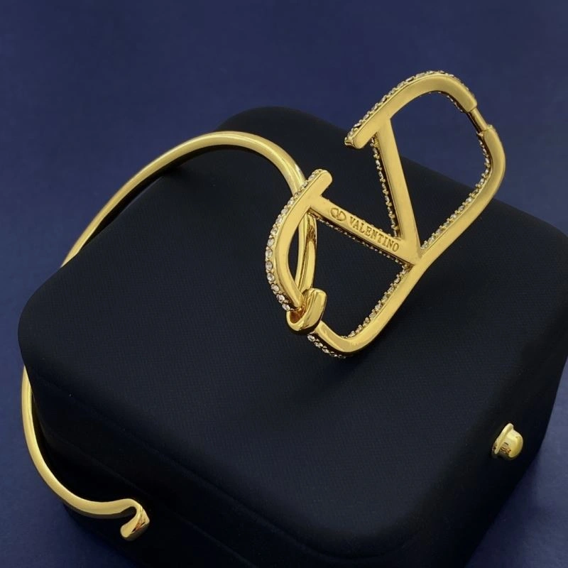 Inexpensive Valentino Bracelets