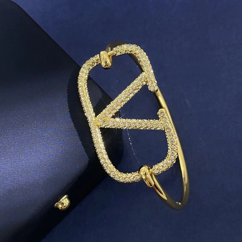 Inexpensive Valentino Bracelets