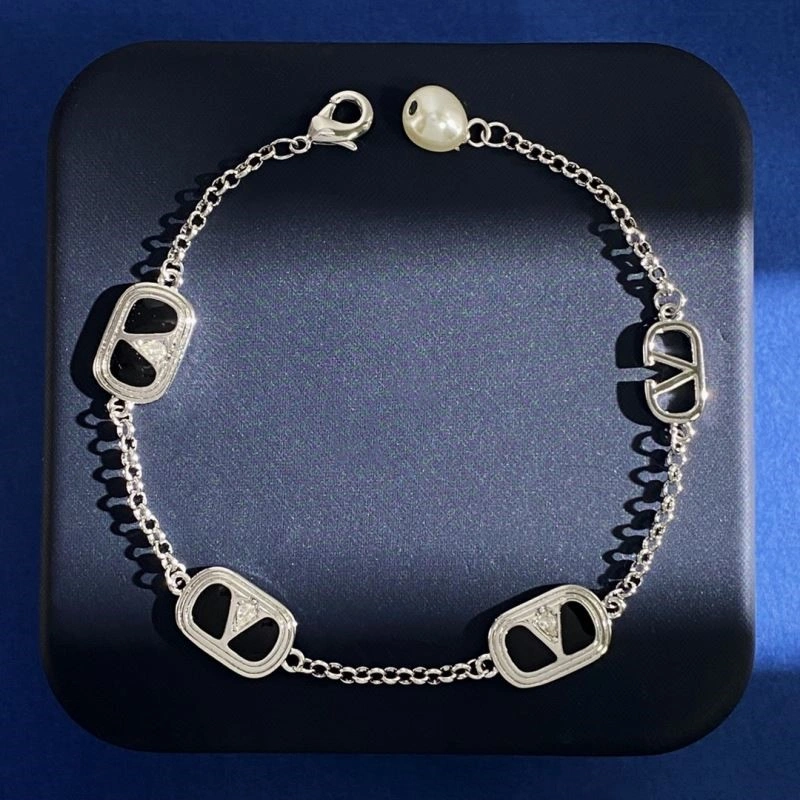 Top match Valentino Bracelets
