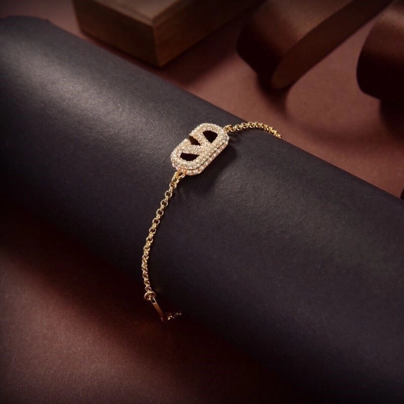 Top match Valentino Bracelets
