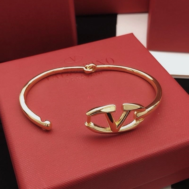 High fidelity Valentino Bracelets