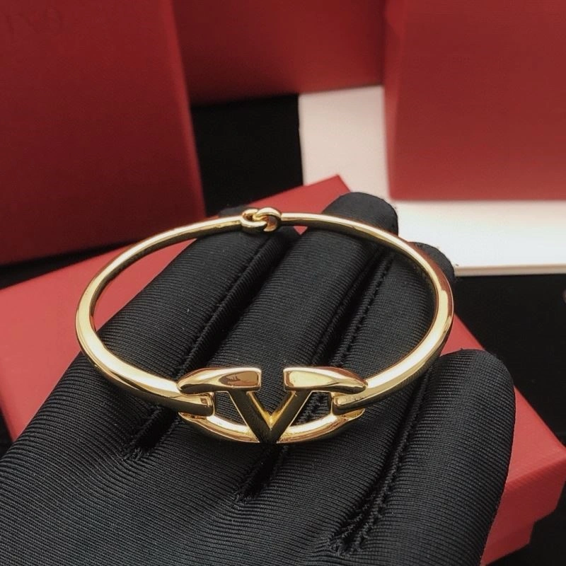 High fidelity Valentino Bracelets
