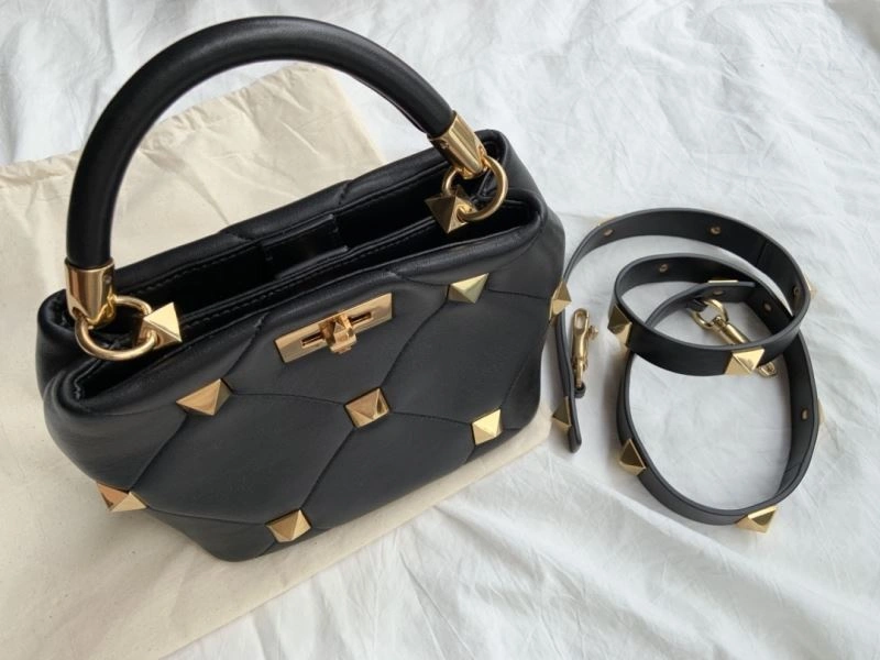 Economical Valentino Bucket Bags