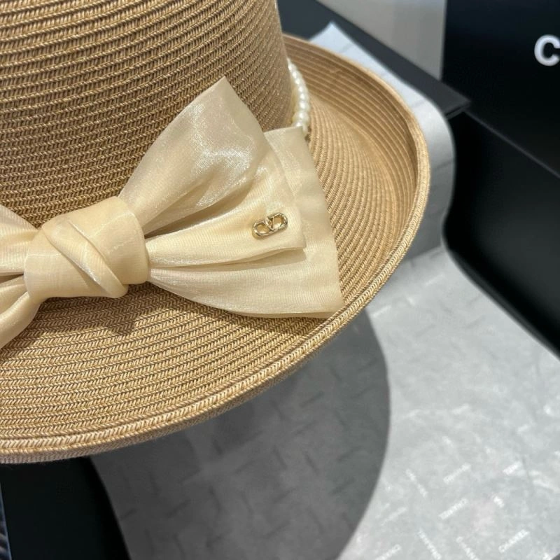 Affordable Valentino Caps