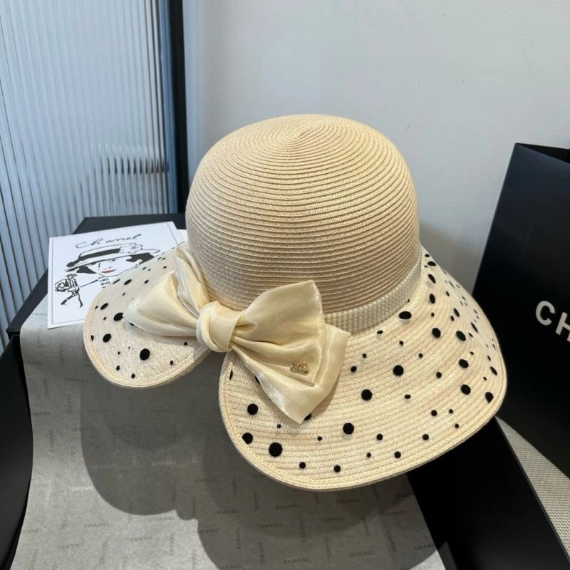 Mirror quality Valentino Caps