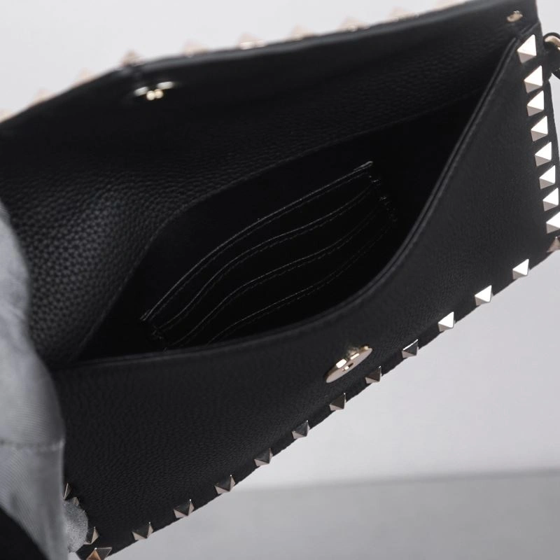 High accuracy Valentino Clutch Bags