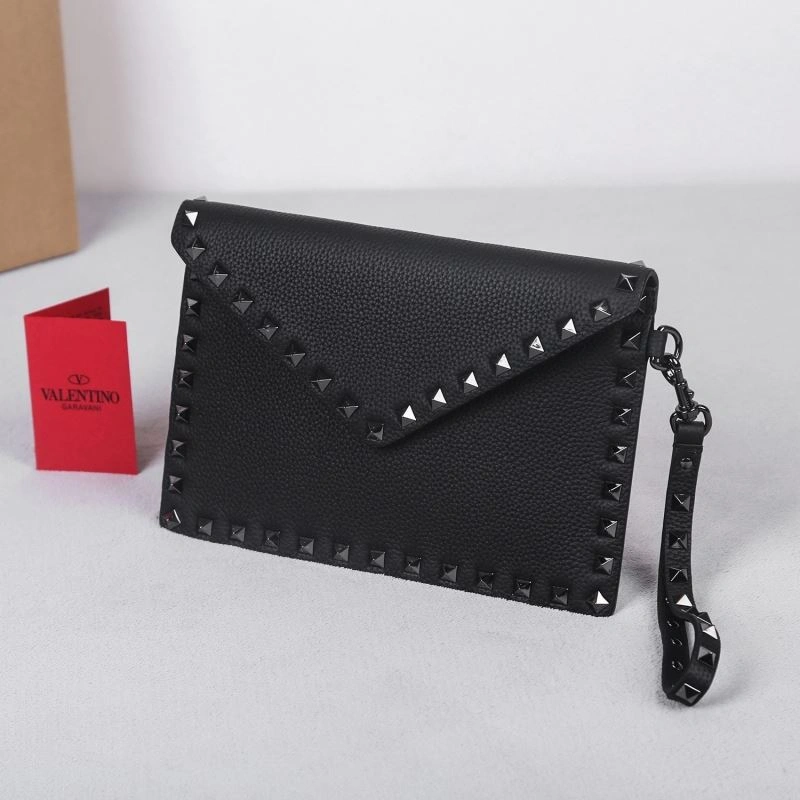 Top match Valentino Clutch Bags