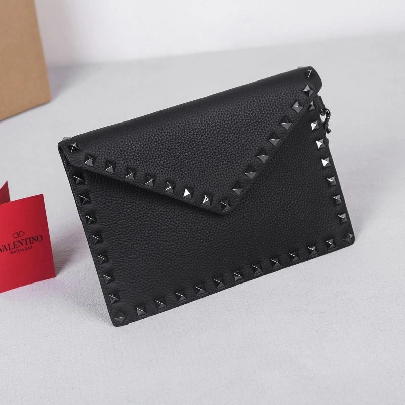 Top match Valentino Clutch Bags