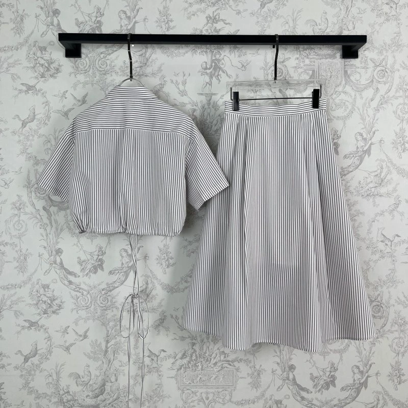 Authentic Valentino Dress Suits