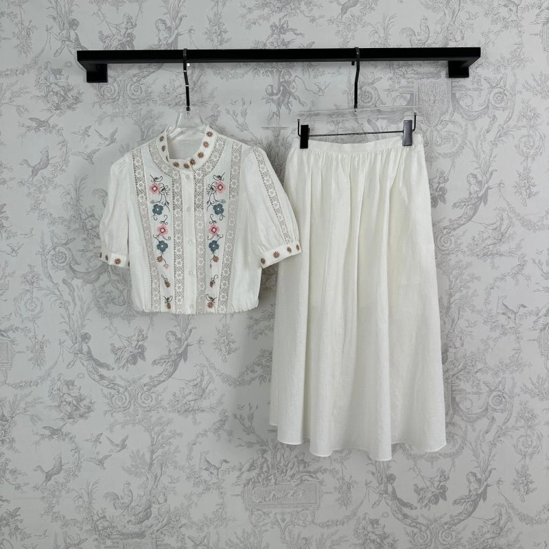 Authentic Valentino Dress Suits