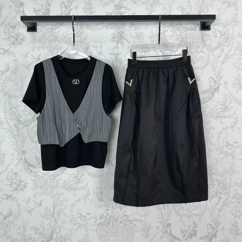 Original Valentino Dress Suits