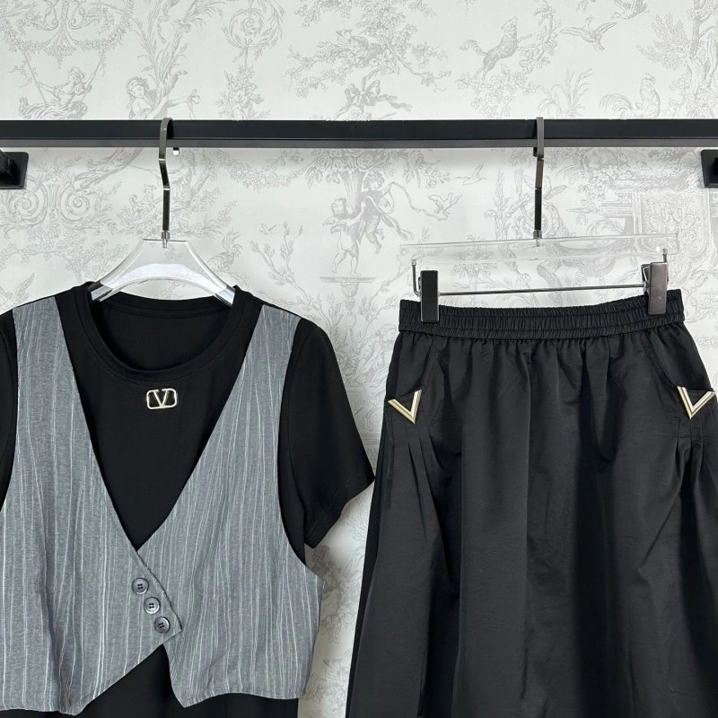 Original Valentino Dress Suits