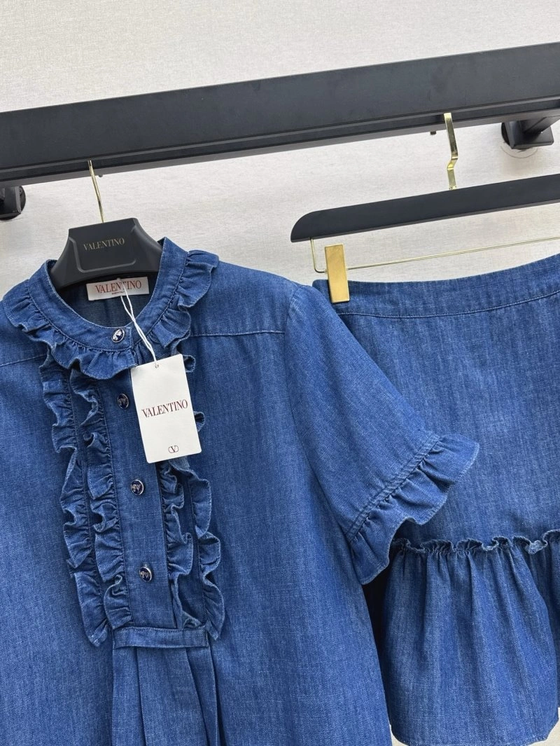 1:1 copy Valentino Dress Suits