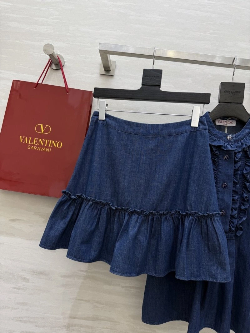 1:1 copy Valentino Dress Suits