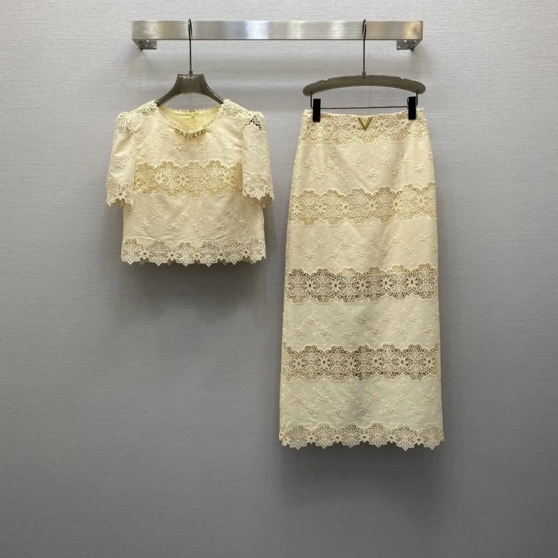 Factory-made Valentino Dress Suits