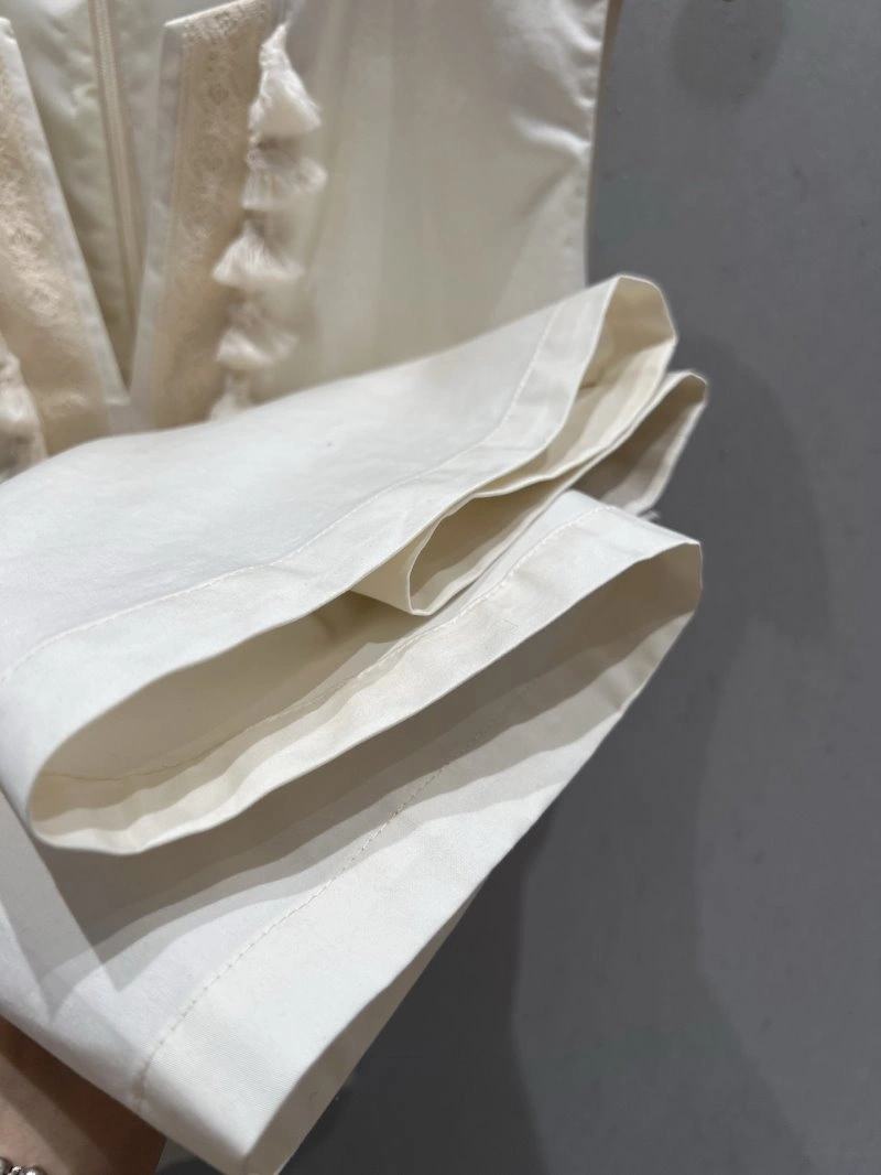 Inexpensive Valentino Dress