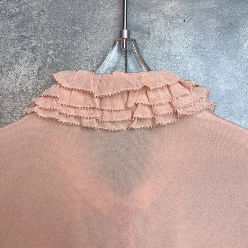 Low-cost Valentino Dress