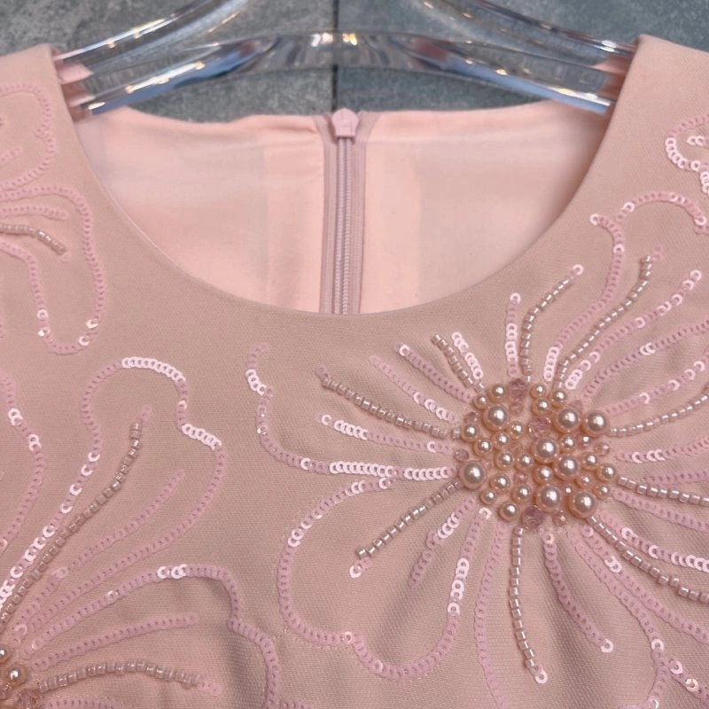 Low-cost Valentino Dress