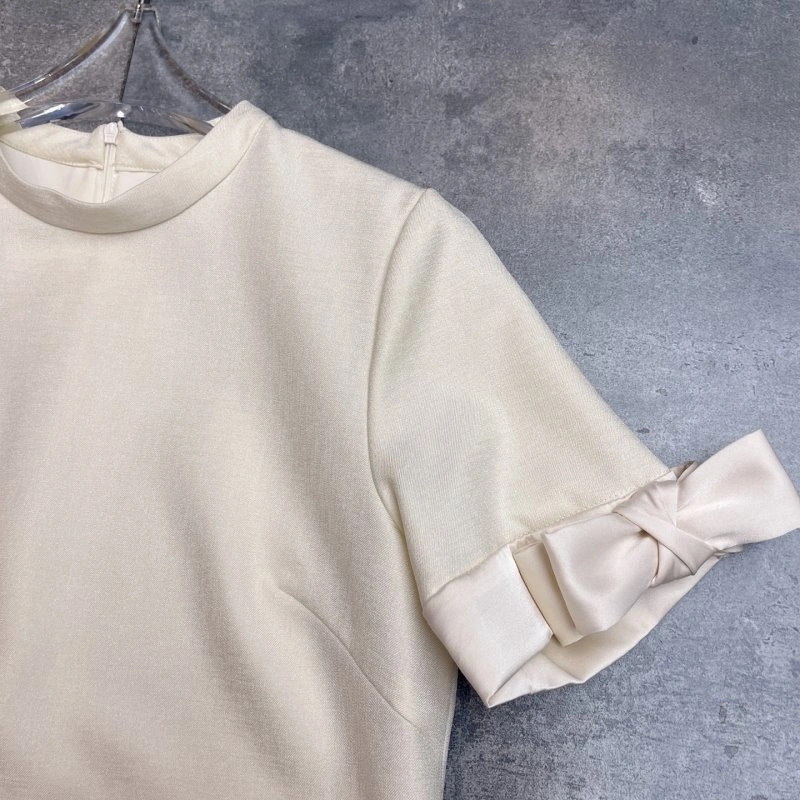 Inexpensive Valentino Dress