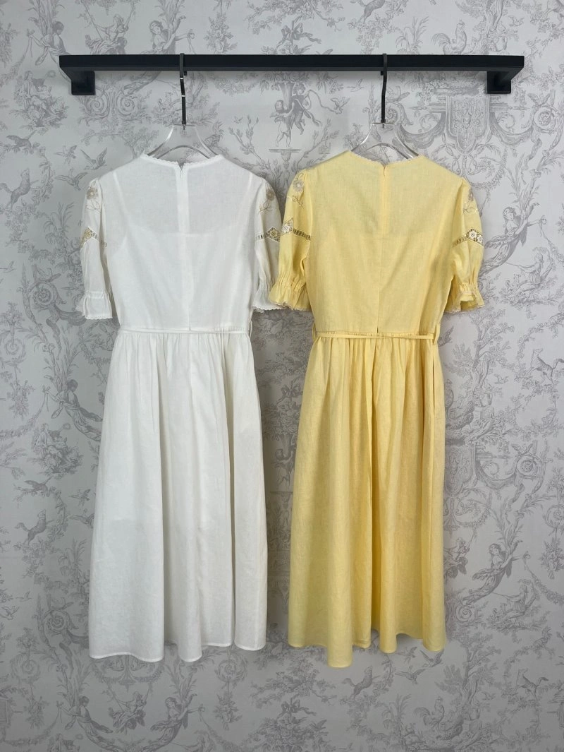 Low-cost Valentino Dress