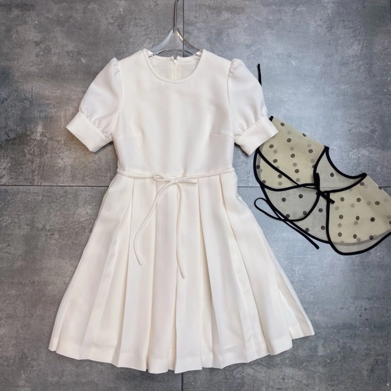 Low-cost Valentino Dress