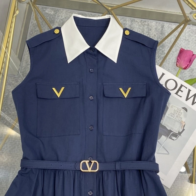 Accurate model Valentino Dress