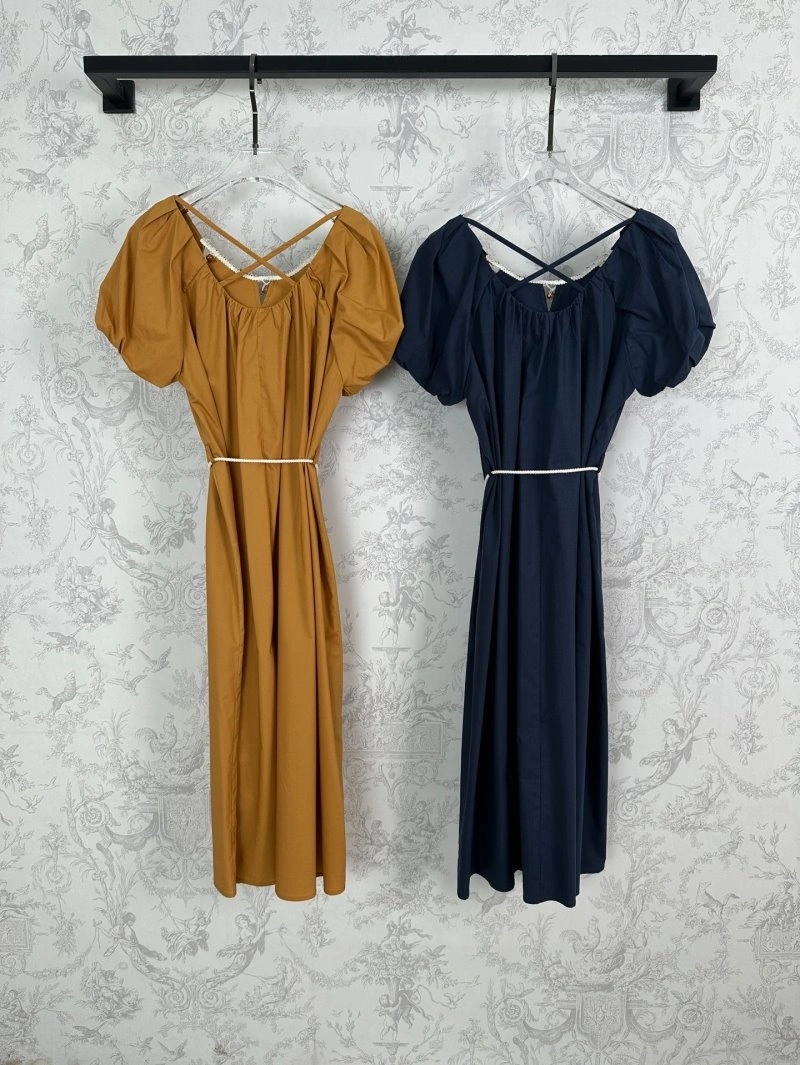 Inexpensive Valentino Dress