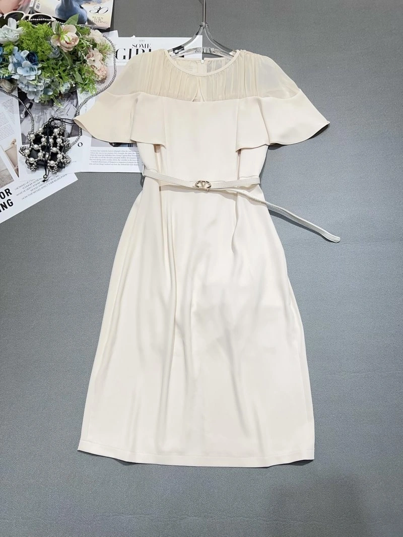 Accurate model Valentino Dress