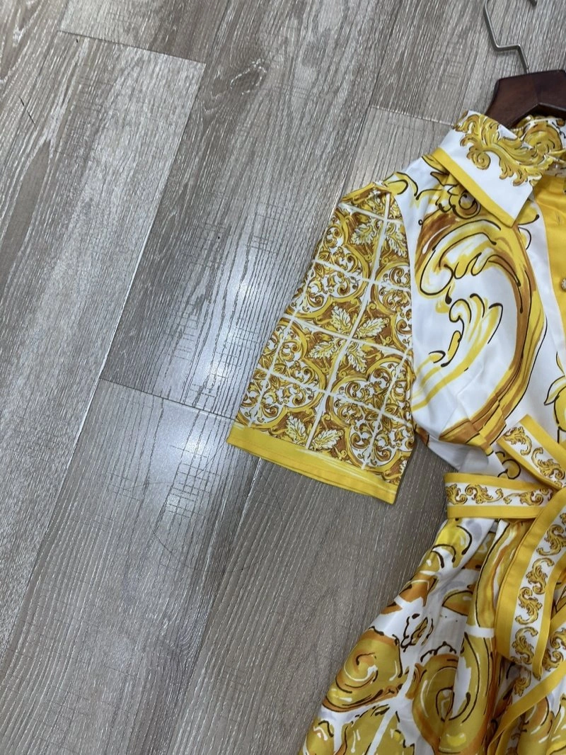 Low-cost Valentino Dress